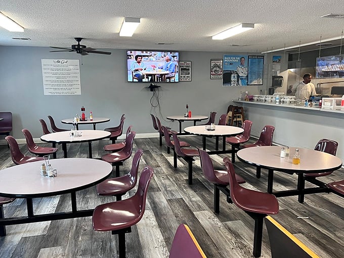 Simple, clean, and focused on what matters most—the food. This no-frills dining room lets the legendary cooking take center stage.