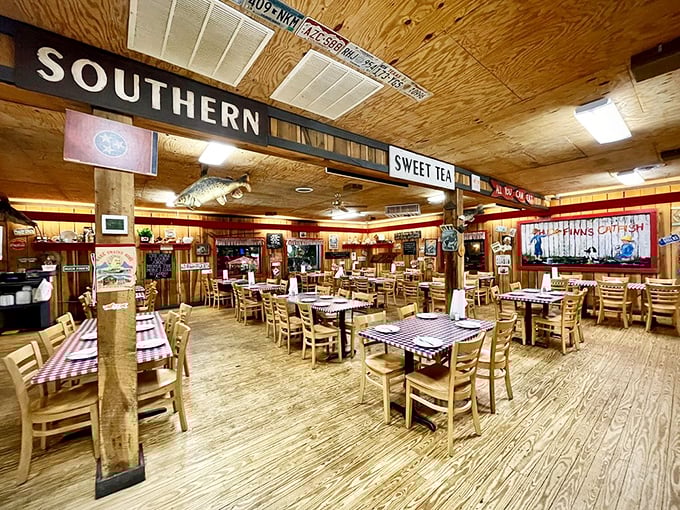 Inside, wooden walls and "SOUTHERN" signs aren't trying to create a theme—they're just telling you what's about to happen to your taste buds.