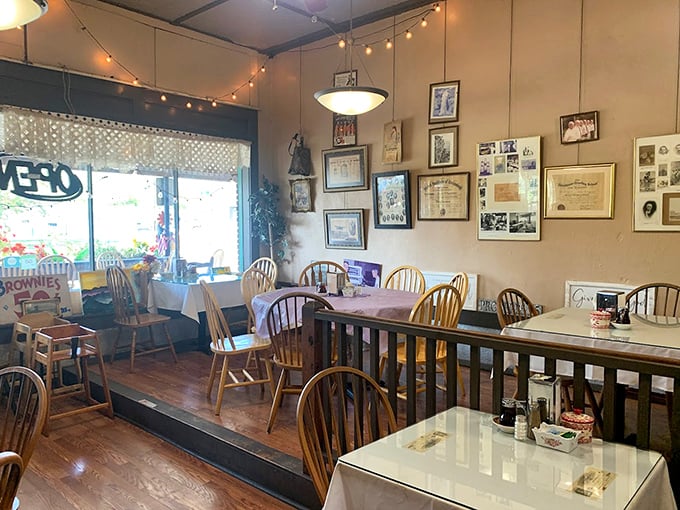 Time-worn wooden chairs and history-lined walls create the perfect backdrop for savoring pastries. This isn't just eating—it's communing with Tennessee's culinary past.