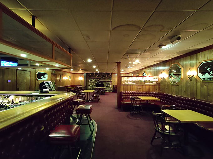 2. interior