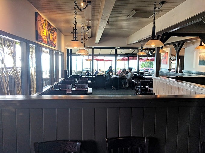 Where ocean views meet comfort dining. The interior strikes that perfect California balance – casual enough for sandy feet, worthy enough for celebration dinners.