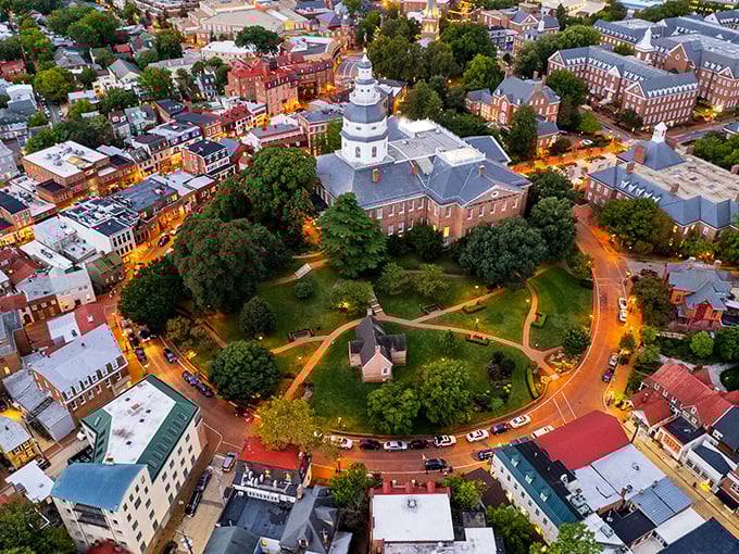 Annapolis from above—where history, government, and sailboats create Maryland's most picturesque retirement backdrop.