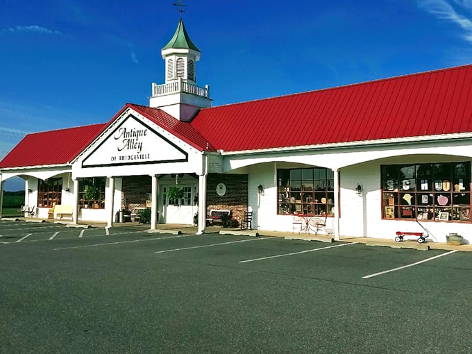 That red roof and white cupola aren't just architecture—they're a lighthouse for treasure hunters navigating the sea of ordinary shopping.