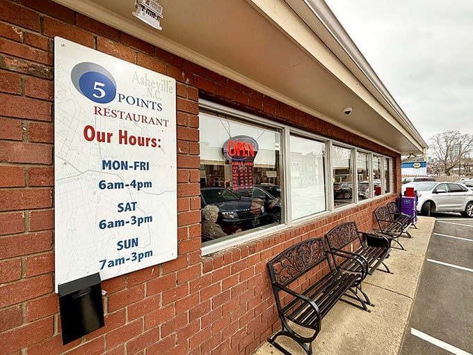 Brick buildings and big appetites go together like coffee and morning - Five Points gets it.