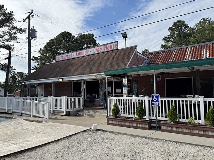Margie & Ray's might look like just another roadside stop, but that white fence leads to crab heaven. No designer decor, just designer flavors.