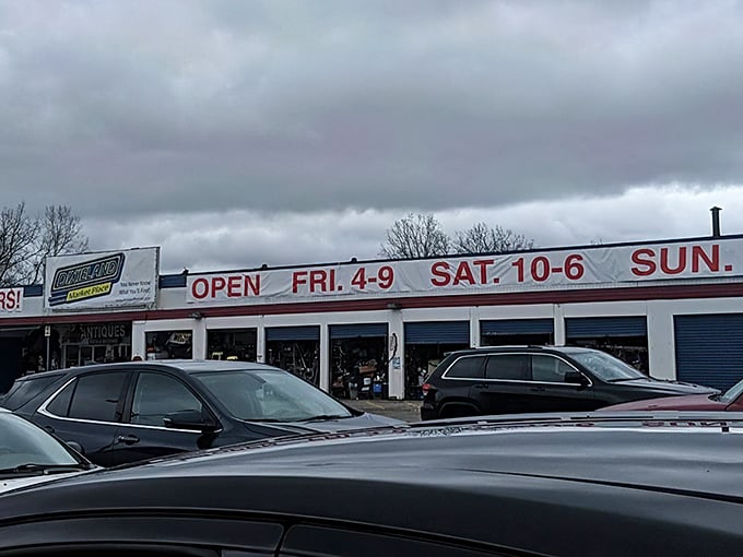 Rain or shine, the deals keep flowing at Dixieland. Those red hours on the sign? Consider them your treasure map.