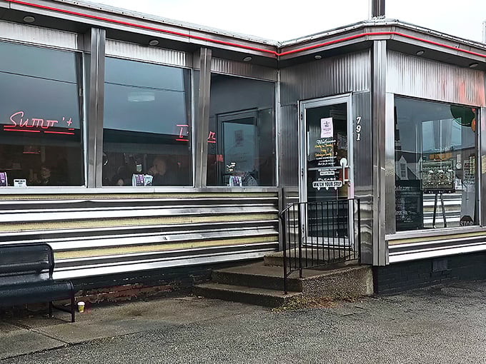 Summit's chrome-and-neon perfection stands as a monument to the golden age of highway dining. Just look at that beautiful metallic shine!