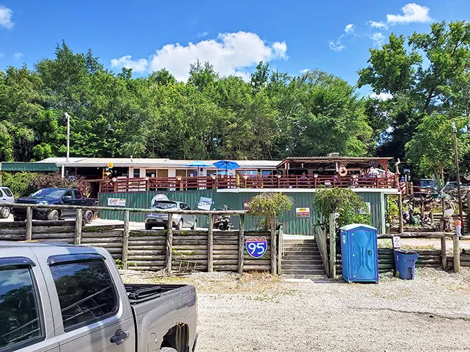 Tucked away like a fisherman's secret spot, this humble building serves up some serious lakeside flavors.