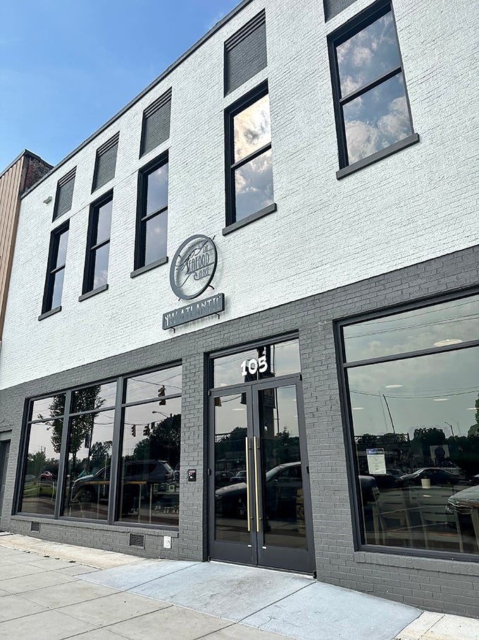 Clean lines, no nonsense – when the building's this modest, the seafood better be spectacular (spoiler: it is).