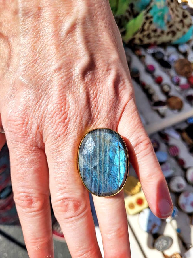 Nature's light show on your finger. This labradorite ring captures the California sky in stone form—ocean blue with hints of golden sunshine.