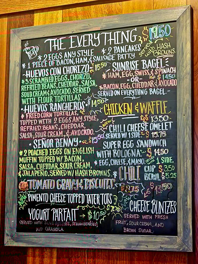 This chalkboard menu isn't just colorful—it's a roadmap to happiness. The "Everything" breakfast lives up to its ambitious name, while "Señor Benny" puts a Gulf Coast spin on a classic.