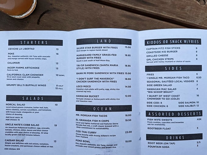 The menu reads like a love letter to the Pacific—land, ocean, and everything in between. Decision paralysis has never been so delicious.