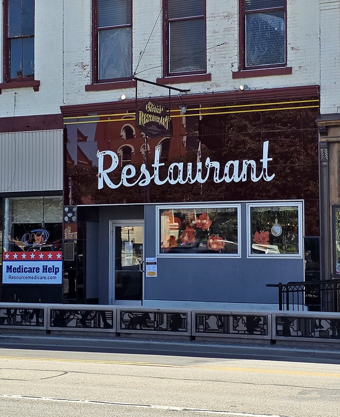 Storie's Restaurant isn't trying to reinvent comfort food—they're just perfecting it. The kind of place where "fancy" means they ironed the tablecloths.