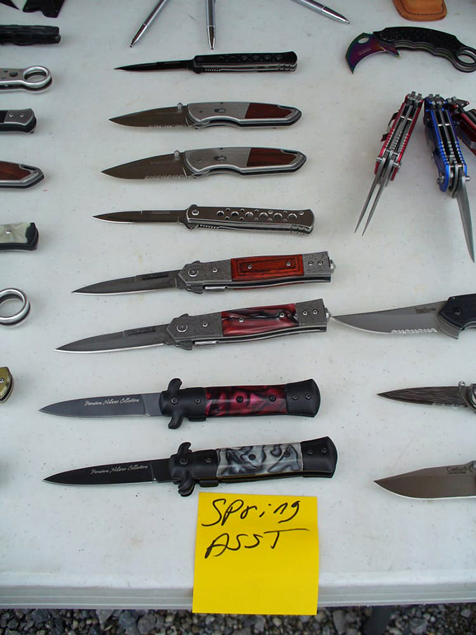 Sharp deals abound at the knife vendor's table. Each blade tells a story—some of craftsmanship, others of countless fishing trips or workshop projects.