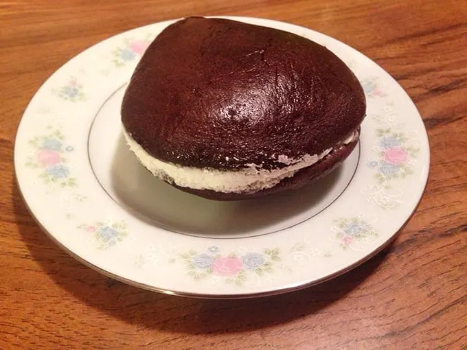 The whoopie pie – Pennsylvania's answer to the Oreo if the Oreo went to finishing school and came back with a PhD in deliciousness.