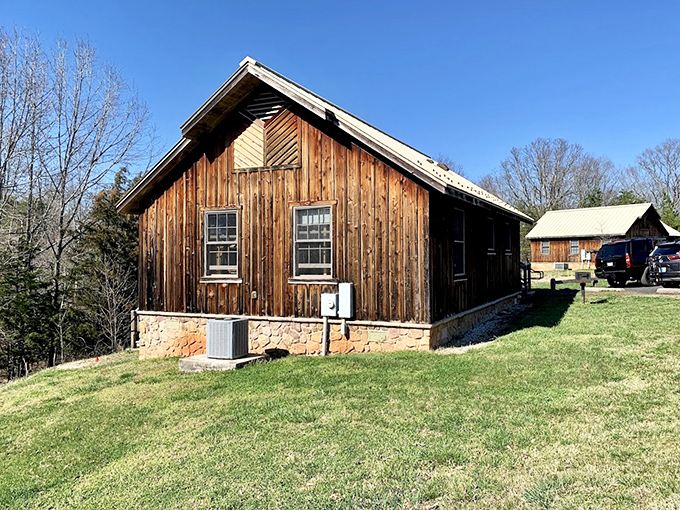 These cabins aren't just rustic – they're what your Lincoln Log dreams grow up to be. Comfort with a side of wilderness.