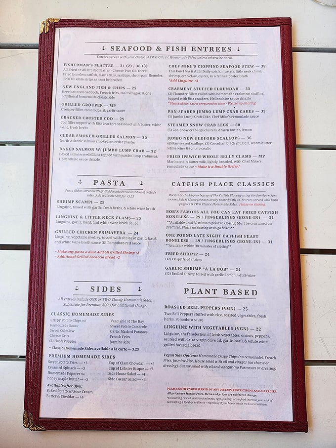 The menu reads like a love letter to the ocean, offering everything from classic lobster rolls to Chef Mike's seafood stew that would make Neptune himself jealous.