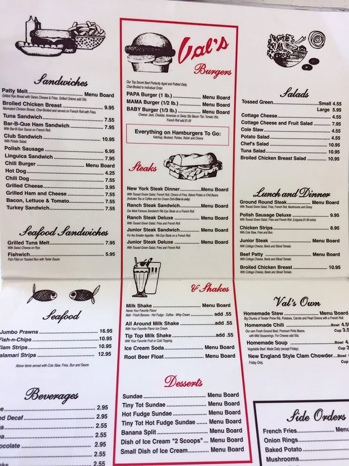 The menu at Val's doesn't need fancy descriptions. When you've perfected burgers in three sizes—Baby, Mama, and Papa—why complicate things with unnecessary words?