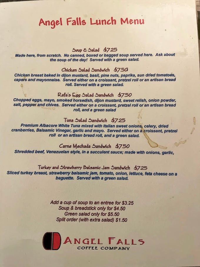 A menu that reads like a United Nations peace treaty – where Venezuela and Ohio shake hands deliciously.
