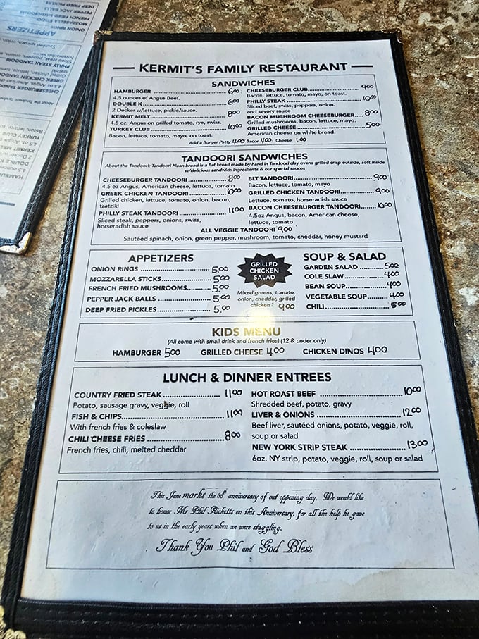 A menu that doesn't need fancy descriptions—just honest food that speaks for itself, from country classics to unexpected tandoori surprises.