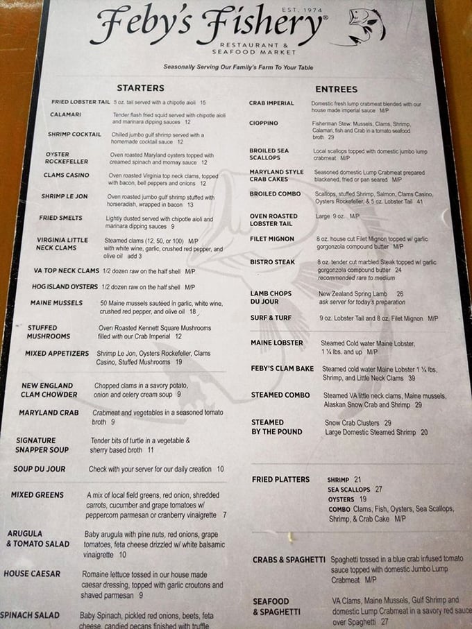 The menu reads like poetry to seafood lovers—a siren song of oceanic delights from Oysters Rockefeller to that legendary Crab Imperial.
