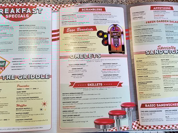 The menu reads like a love letter to American classics – breakfast all day, hearty skillets, and those legendary hashbrowns that have Wisconsin locals setting their alarms early.