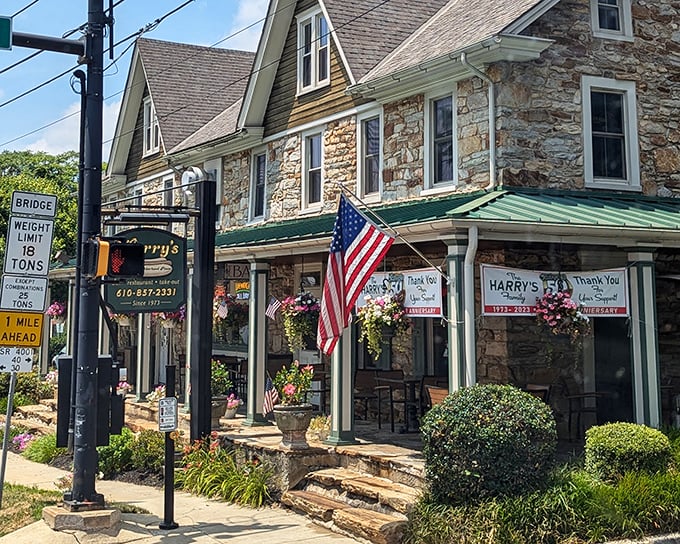 Stone cottage charm meets comfort food heaven. This picturesque spot looks like it belongs in a storybook, but tastes like home.