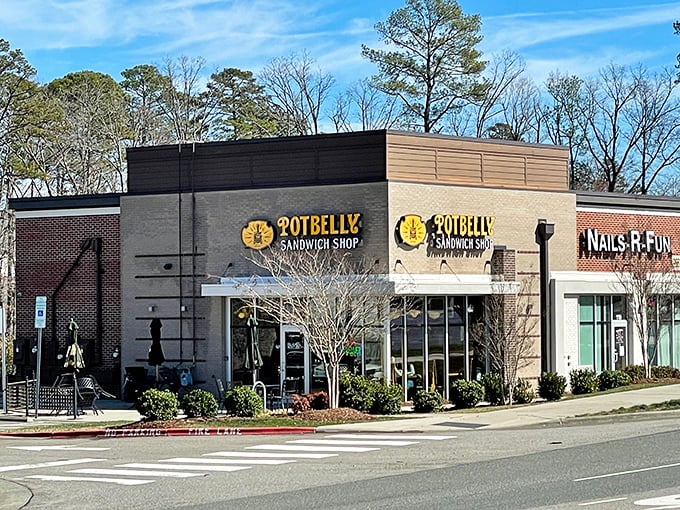 Potbelly's modern storefront might fool you, but inside they're crafting seriously satisfying toasted subs.