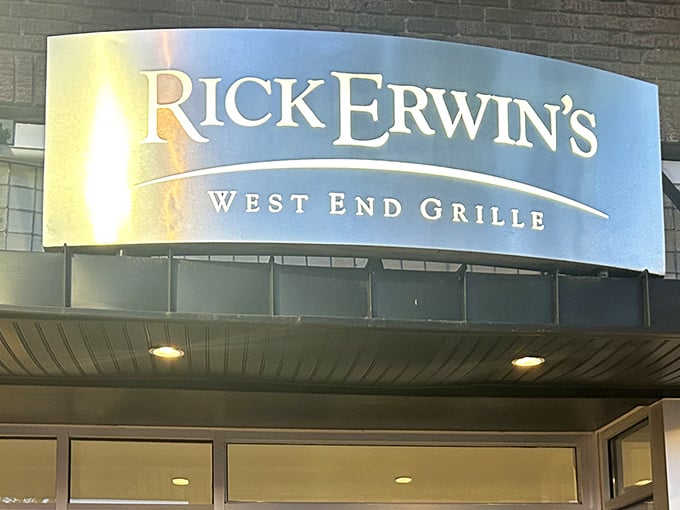 Rick Erwin's sleek storefront suggests sophistication without the stuffiness – downtown dining done right perfectly.