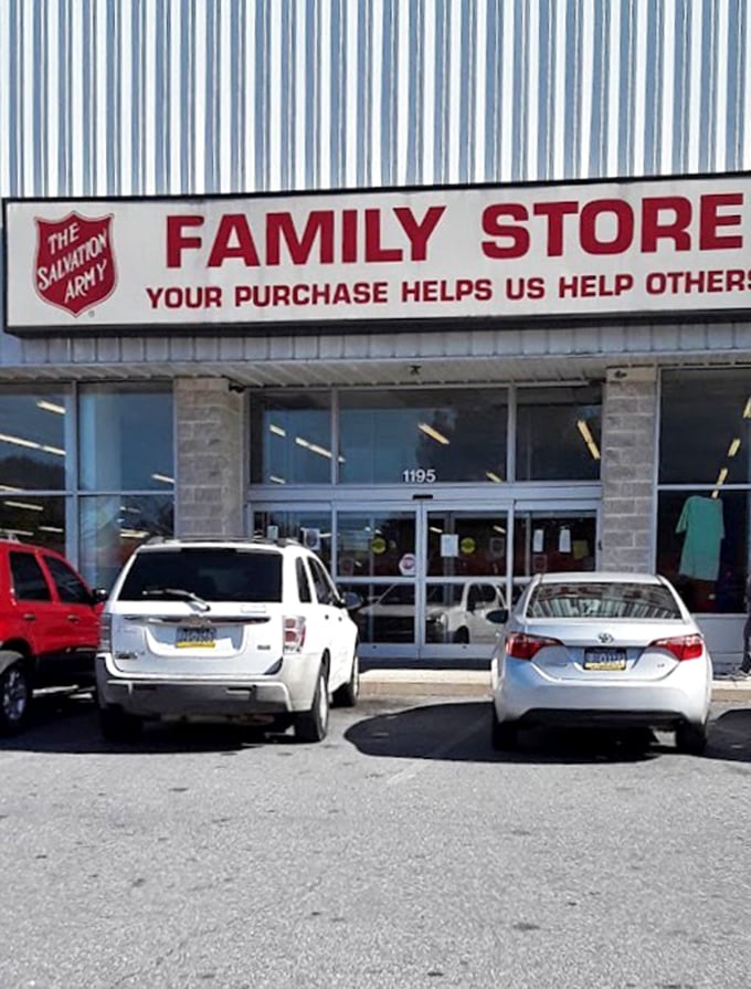 "Your purchase helps us help others" isn't just a slogan—it's the Salvation Army's promise to the community.