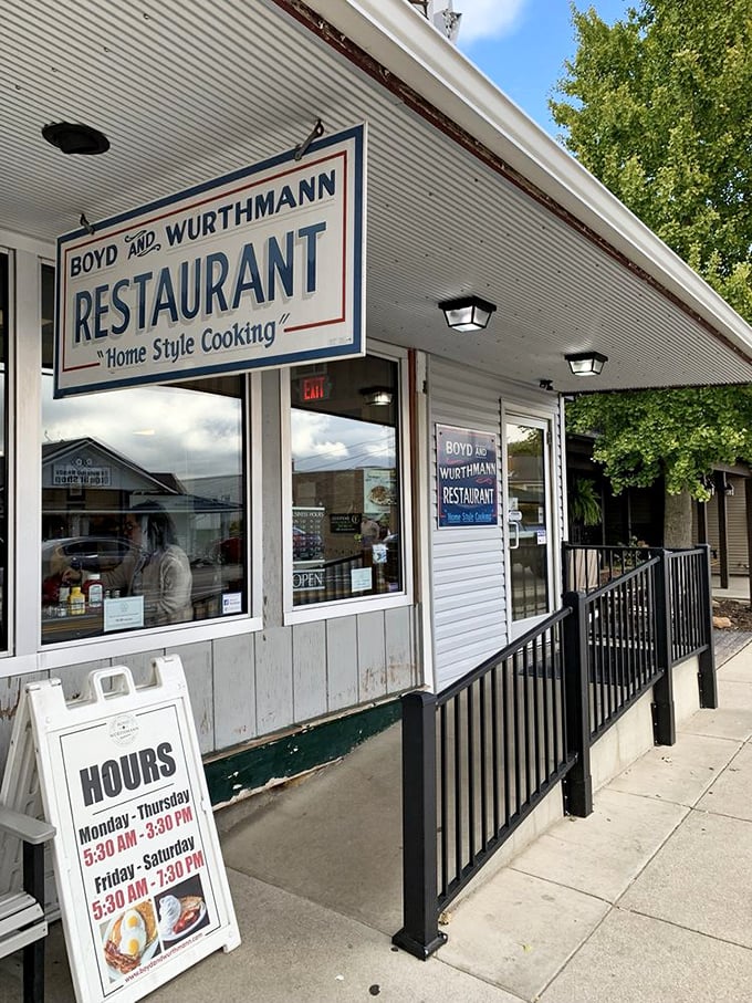 This Berlin institution proves that the best comfort food often comes from the simplest places.