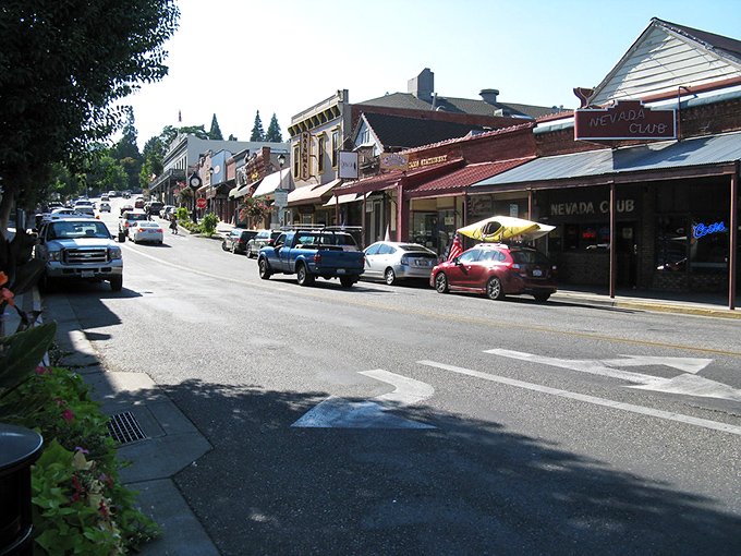 Brick, wood, and history—Grass Valley's downtown could teach modern malls a thing or two about authentic charm.
