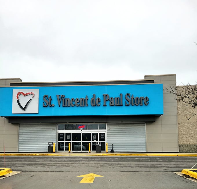When a thrift store looks this professional, you know they take their treasure-hunting seriously.