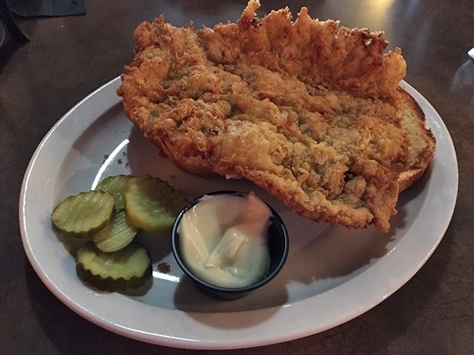 The legendary tenderloin in all its golden glory. Like a crispy UFO that's landed on your plate, it's a beautiful invasion of flavor.