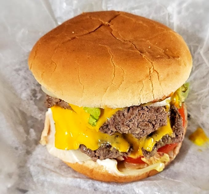 This isn't just a cheeseburger – it's edible proof that perfection doesn't need pretension. The melty cheese practically winks at you.