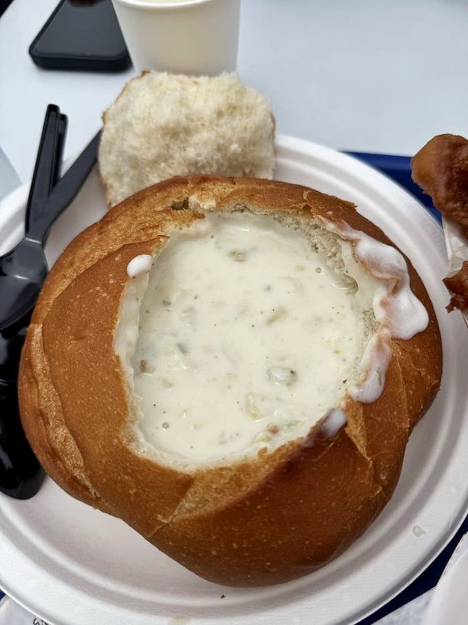 The bread bowl clam chowder isn't just soup—it's an edible masterpiece where creamy, clam-studded perfection meets a crusty, sourdough fortress.