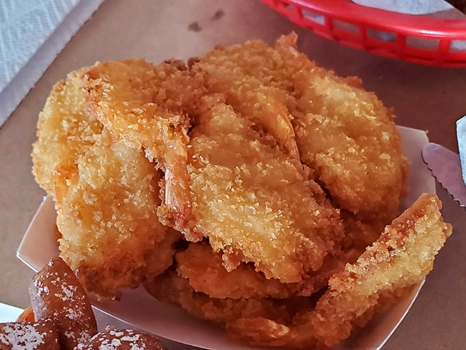 Golden-brown perfection that makes Colonel Sanders look like an amateur. These crispy morsels might just be worth crossing state lines for.