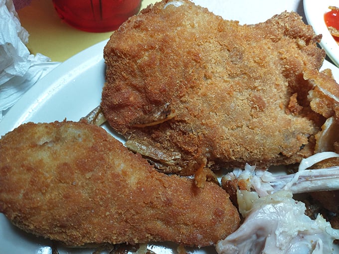 Golden-brown perfection that makes Colonel Sanders look like an amateur – this is chicken worth crossing state lines for.