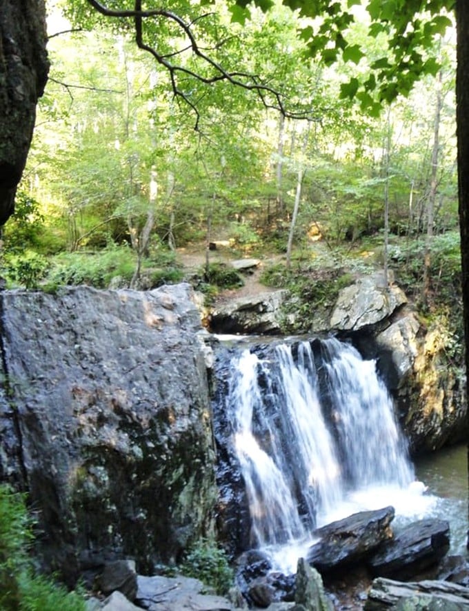 Kilgore Falls doesn't need height to impress—it's the Brad Pitt of waterfalls: not the tallest, but undeniably photogenic from every angle.