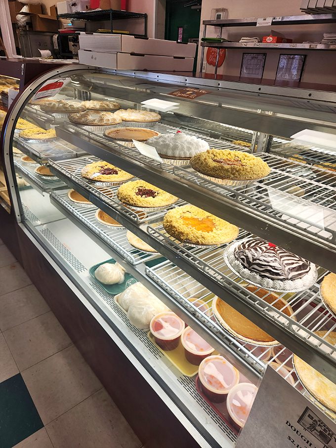 Pie paradise found! These fruit-filled masterpieces aren't just desserts—they're edible works of art waiting to transport you to flavor heaven.