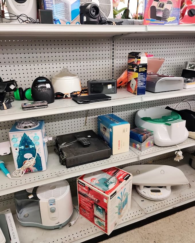 Yesterday's gadgets waiting for tomorrow's homes. That humidifier might have moistened Nixon's White House, but it's ready for your dry winter apartment.
