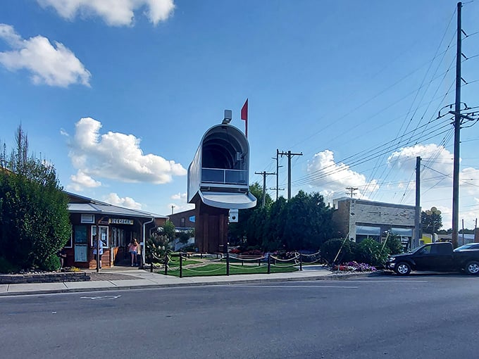 The world's largest mailbox stands ready for letters from giants – or regular folks with big dreams.