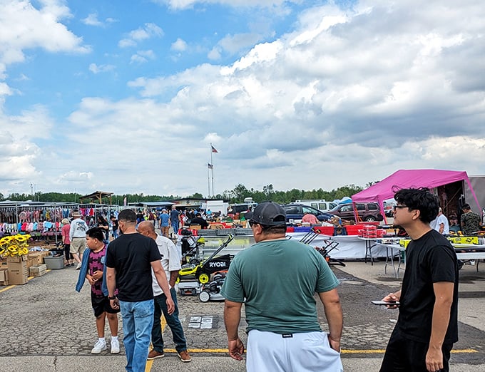 The outdoor market buzzes with weekend energy. Under blue Ohio skies, treasure hunters navigate a maze of tables where haggling isn't just allowed—it's expected.