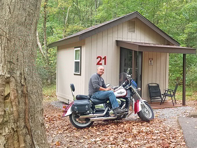 Rustic cabin #21 offers a perfect compromise between roughing it and comfort—like camping with training wheels.