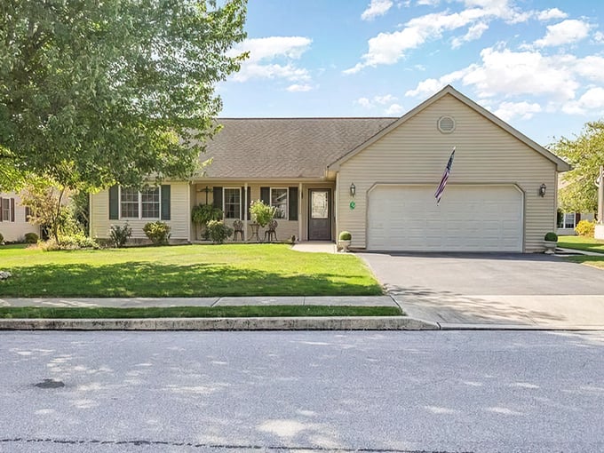 Sidewalks wide enough for evening strolls and morning gossip sessions with the neighbors. 