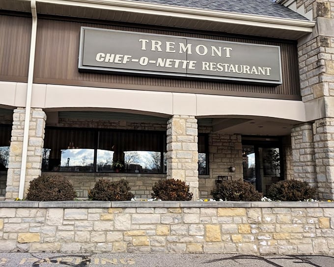 Chef-O-Nette's stone facade has welcomed hungry Upper Arlington families since Eisenhower was in office. Some things should never change.