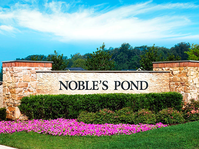 Noble's Pond announces itself with floral flair—where retirement communities and garden shows have a beautiful intersection.