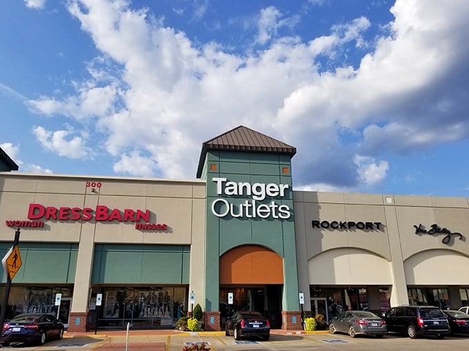 Tanger's outdoor design lets you breathe fresh Ozark air while hunting for those perfect bargains.