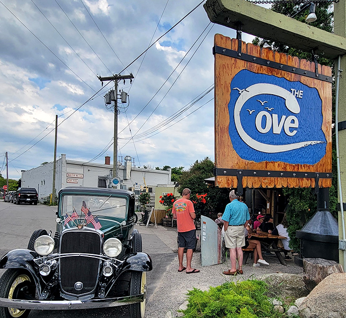 Classic cars and weathered wood signs – The Cove looks exactly like your childhood fishing dreams.