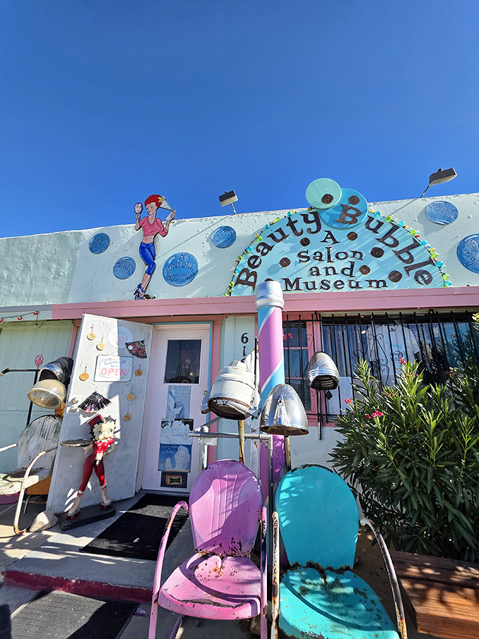 Desert beauty meets vintage charm in this time capsule of perfectly preserved glamour.